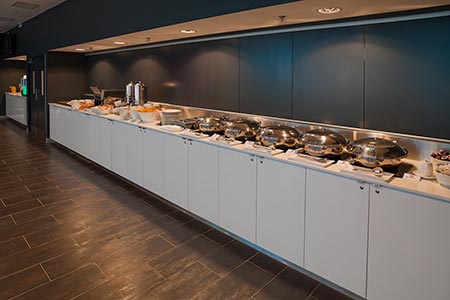 Travelodge Melbourne Docklands Breakfast & Dining