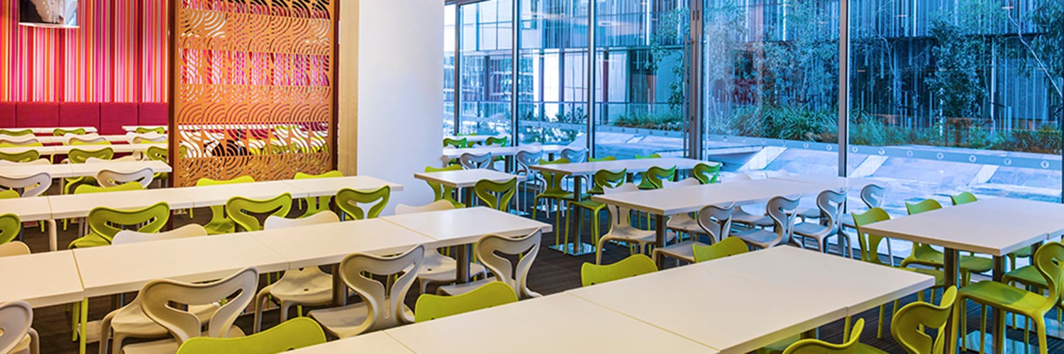 Travelodge Melbourne Docklands Breakfast & Dining